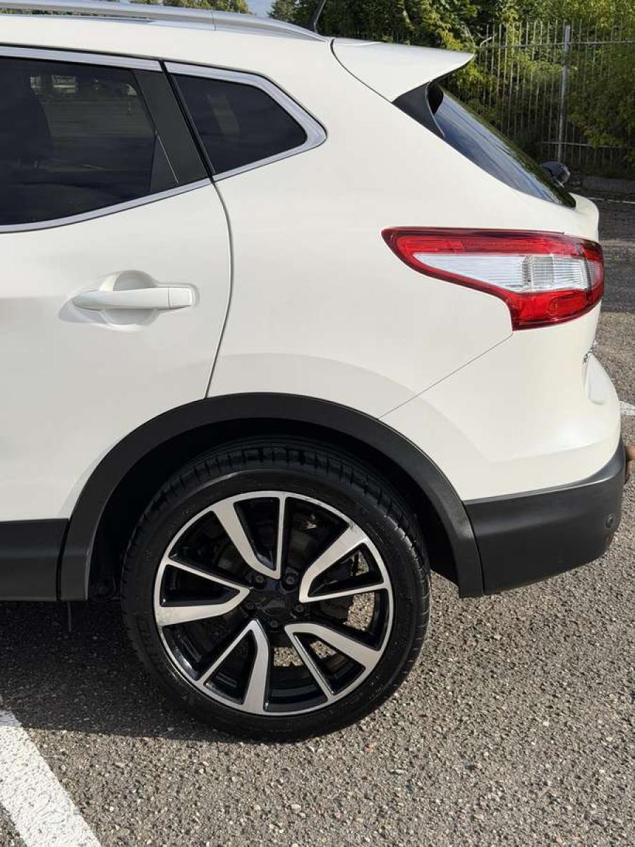 Balts Nissan Qashqai 2018 Kėdainiai, ar dzinēja tilpumu 1.46 L un nobraukumu 230 tūkst. km par 9000 €, foto 14 vietnē AUTOMOTO.COM.LV