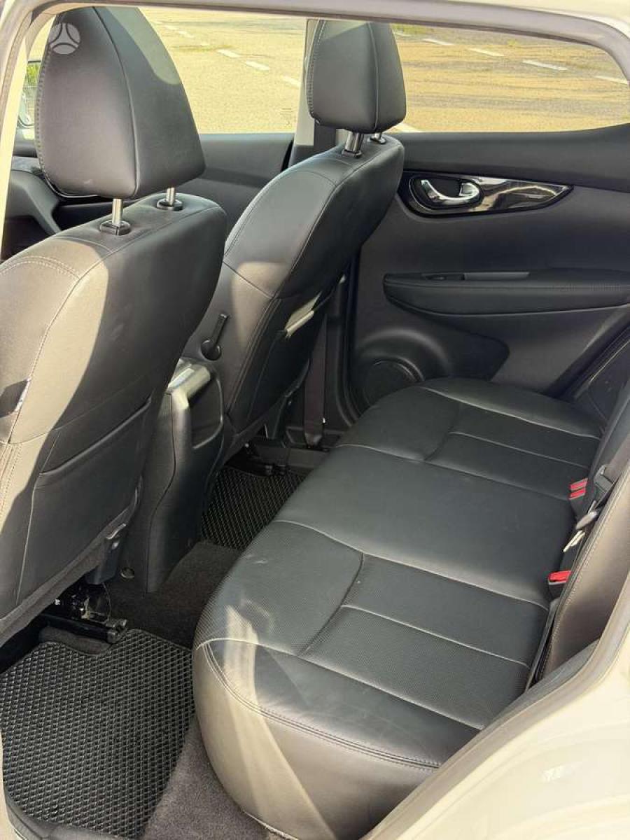 Balts Nissan Qashqai 2018 Kėdainiai, ar dzinēja tilpumu 1.46 L un nobraukumu 230 tūkst. km par 9000 €, foto 22 vietnē AUTOMOTO.COM.LV