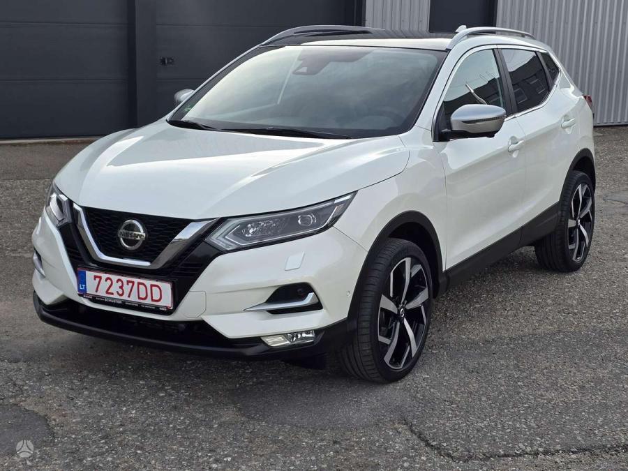 Balts Nissan Qashqai 2018 Jonava, ar dzinēja tilpumu 1.60 L un nobraukumu 195 tūkst. km par 12890 €, foto 1 vietnē AUTOMOTO.COM.LV