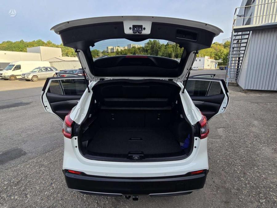 Balts Nissan Qashqai 2018 Jonava, ar dzinēja tilpumu 1.60 L un nobraukumu 195 tūkst. km par 12890 €, foto 9 vietnē AUTOMOTO.COM.LV