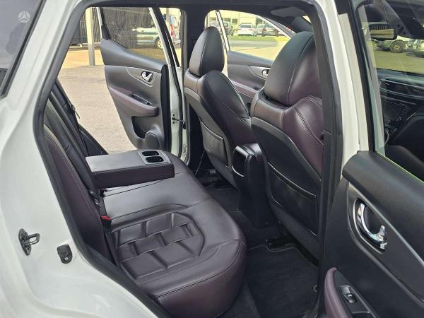 Balts Nissan Qashqai 2018 Jonava, ar dzinēja tilpumu 1.60 L un nobraukumu 195 tūkst. km par 12890 €, foto 11 vietnē AUTOMOTO.COM.LV