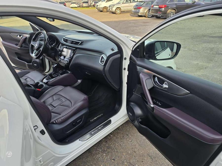Balts Nissan Qashqai 2018 Jonava, ar dzinēja tilpumu 1.60 L un nobraukumu 195 tūkst. km par 12890 €, foto 12 vietnē AUTOMOTO.COM.LV