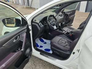 Balts Nissan Qashqai 2018 Jonava, ar dzinēja tilpumu 1.60 L un nobraukumu 195 tūkst. km par 12890 €, foto 16 vietnē AUTOMOTO.COM.LV