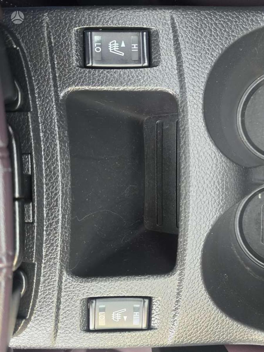 Balts Nissan Qashqai 2018 Jonava, ar dzinēja tilpumu 1.60 L un nobraukumu 195 tūkst. km par 12890 €, foto 25 vietnē AUTOMOTO.COM.LV