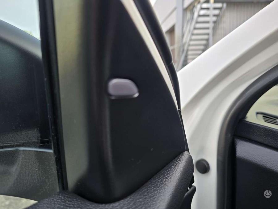 Balts Nissan Qashqai 2018 Jonava, ar dzinēja tilpumu 1.60 L un nobraukumu 195 tūkst. km par 12890 €, foto 27 vietnē AUTOMOTO.COM.LV