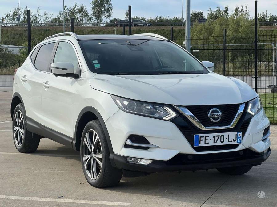 Balts Nissan Qashqai 2018 Klaipėda, ar dzinēja tilpumu 1.20 L un nobraukumu 127 tūkst. km par 8900 €, foto 3 vietnē AUTOMOTO.COM.LV