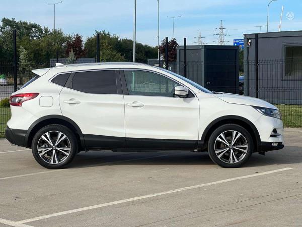 Balts Nissan Qashqai 2018 Klaipėda, ar dzinēja tilpumu 1.20 L un nobraukumu 127 tūkst. km par 8900 €, foto 6 vietnē AUTOMOTO.COM.LV