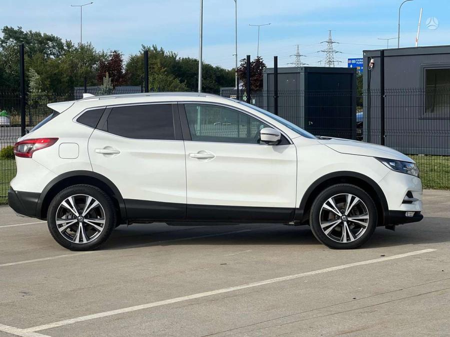 Balts Nissan Qashqai 2018 Klaipėda, ar dzinēja tilpumu 1.20 L un nobraukumu 127 tūkst. km par 8900 €, foto 6 vietnē AUTOMOTO.COM.LV