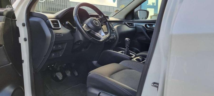 Balts Nissan Qashqai 2018 Šauļi, ar dzinēja tilpumu 1.60 L un nobraukumu 218 tūkst. km par 11300 €, foto 22 vietnē AUTOMOTO.COM.LV
