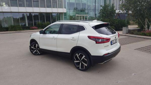 Balts Nissan Qashqai 2018 Viļņa, ar dzinēja tilpumu 1.20 L un nobraukumu 80 tūkst. km par 12900 €, foto 6 vietnē AUTOMOTO.COM.LV