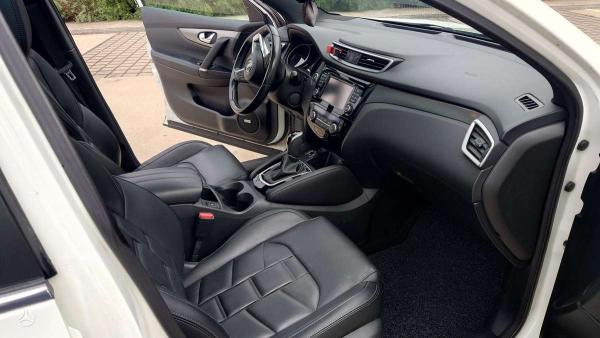 Balts Nissan Qashqai 2018 Viļņa, ar dzinēja tilpumu 1.20 L un nobraukumu 80 tūkst. km par 12900 €, foto 11 vietnē AUTOMOTO.COM.LV