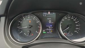 White Nissan Qashqai 2018 in Vilnius, with an engine capacity of 1.20 L and mileage of 80 thousand km for 12900 €, photo 15 on AUTOMOTO.COM.LV
