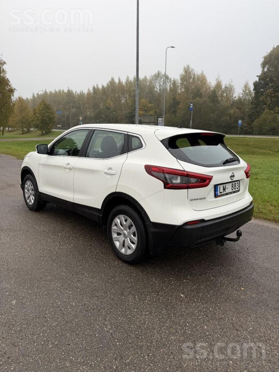 Balts Nissan Qashqai 2018 Jelgava, ar dzinēja tilpumu 1.20 L un nobraukumu 61 tūkst. km par 11800 €, foto 5 vietnē AUTOMOTO.COM.LV