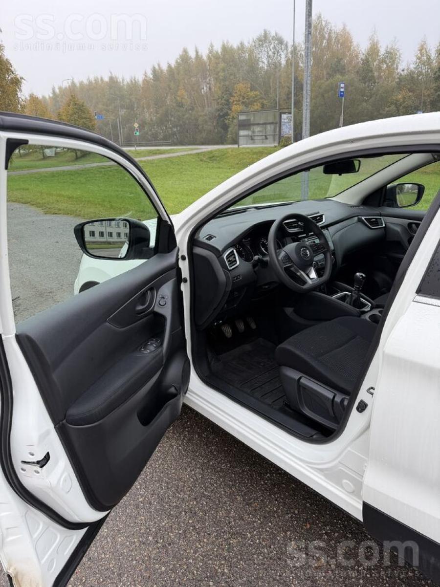 Balts Nissan Qashqai 2018 Jelgava, ar dzinēja tilpumu 1.20 L un nobraukumu 61 tūkst. km par 11800 €, foto 7 vietnē AUTOMOTO.COM.LV