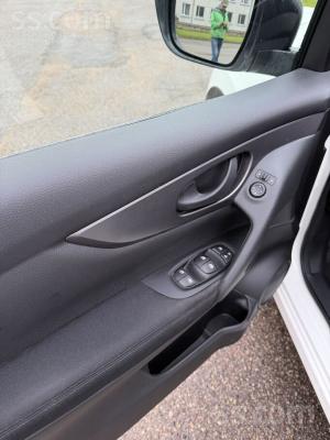 Balts Nissan Qashqai 2018 Jelgava, ar dzinēja tilpumu 1.20 L un nobraukumu 61 tūkst. km par 11800 €, foto 8 vietnē AUTOMOTO.COM.LV