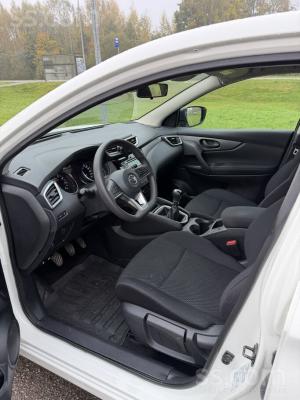 Balts Nissan Qashqai 2018 Jelgava, ar dzinēja tilpumu 1.20 L un nobraukumu 61 tūkst. km par 11800 €, foto 9 vietnē AUTOMOTO.COM.LV