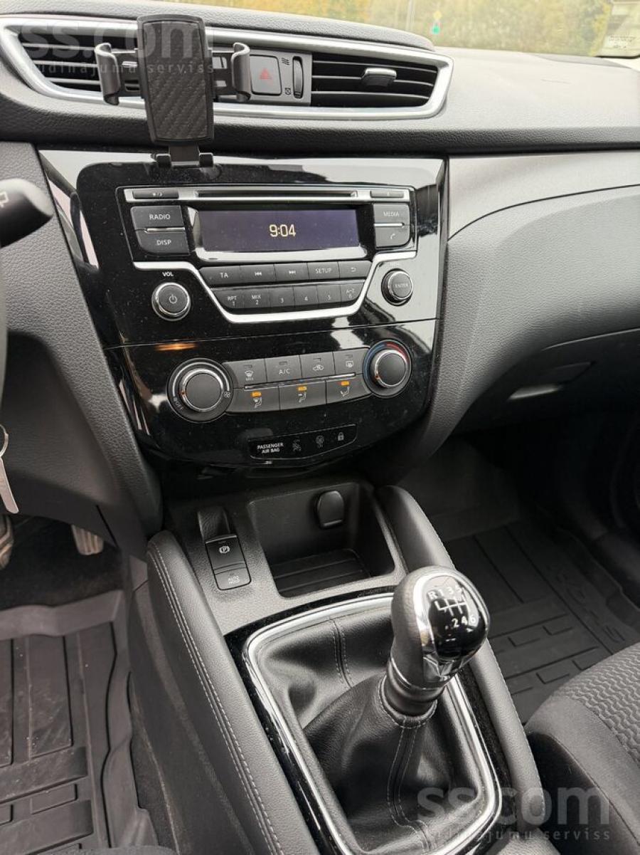 Balts Nissan Qashqai 2018 Jelgava, ar dzinēja tilpumu 1.20 L un nobraukumu 61 tūkst. km par 11800 €, foto 12 vietnē AUTOMOTO.COM.LV
