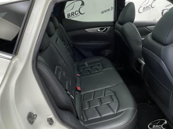 White Nissan Qashqai 2019 in Avizieniai, with an engine capacity of 1.30 L and mileage of 134 thousand km for 600 €, photo 11 on AUTOMOTO.COM.LV