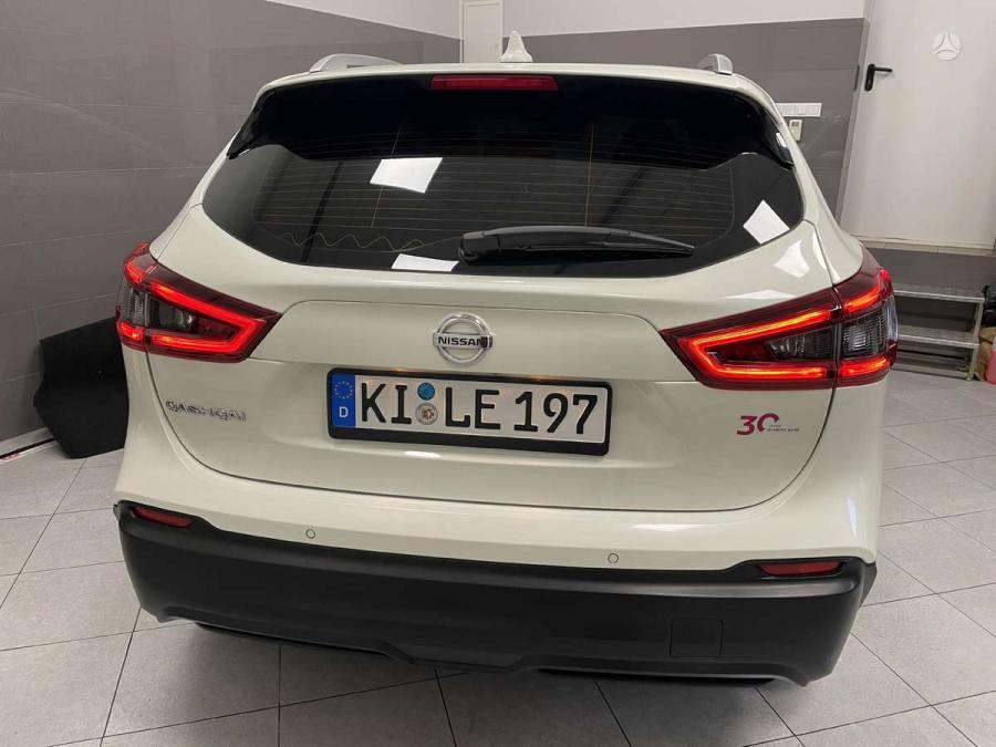 Balts Nissan Qashqai 2019 Marijampole, ar dzinēja tilpumu 1.33 L un nobraukumu 110 tūkst. km par 14500 €, foto 5 vietnē AUTOMOTO.COM.LV