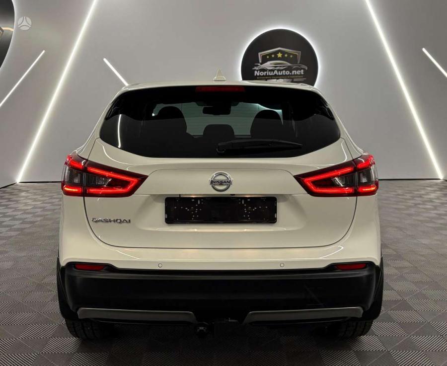 White Nissan Qashqai 2019 in Marijampole, with an engine capacity of 1.46 L and mileage of 254 thousand km for 12450 €, photo 30 on AUTOMOTO.COM.LV