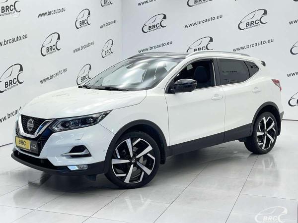 White Nissan Qashqai 2019 in Vilnius, with an engine capacity of 1.33 L and mileage of 134 thousand km for 14700 €, photo 1 on AUTOMOTO.COM.LV