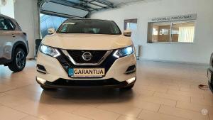 White Nissan Qashqai 2019 in Siauliai, with an engine capacity of 1.33 L and mileage of 70 thousand km for 15100 €, photo  on AUTOMOTO.COM.LV