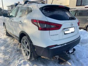 White Nissan Qashqai 2019 in Taurage, with an engine capacity of 1.46 L and mileage of 242 thousand km for 7300 €, photo 3 on AUTOMOTO.COM.LV