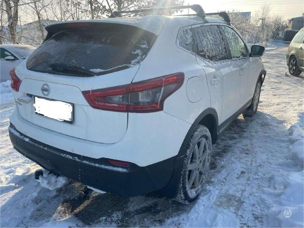 Balts Nissan Qashqai 2019 Tauragė, ar dzinēja tilpumu 1.46 L un nobraukumu 242 tūkst. km par 7300 €, foto 4 vietnē AUTOMOTO.COM.LV