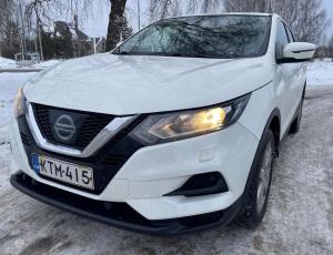 White Nissan Qashqai 2019 in Taurage, with an engine capacity of 1.46 L and mileage of 230 thousand km for 8300 €, photo 2 on AUTOMOTO.COM.LV