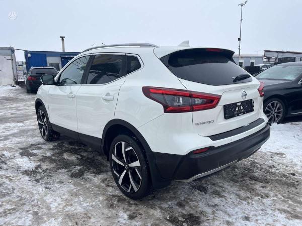 Balts Nissan Qashqai 2019 Marijampole, ar dzinēja tilpumu 1.33 L un nobraukumu 141 tūkst. km par 12650 €, foto 6 vietnē AUTOMOTO.COM.LV