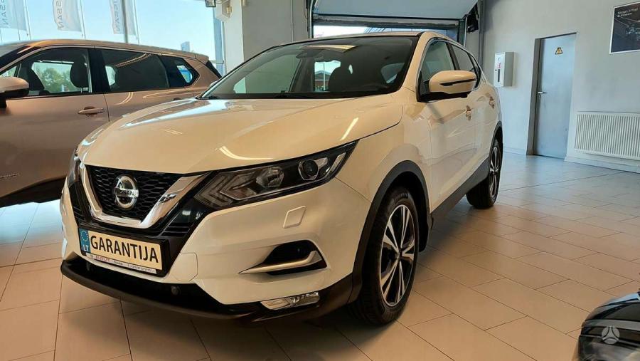 Balts Nissan Qashqai 2019 Šauļi, ar dzinēja tilpumu 1.33 L un nobraukumu 70 tūkst. km par 14900 €, foto 3 vietnē AUTOMOTO.COM.LV