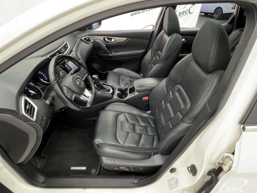 White Nissan Qashqai 2019 in Vilnius, with an engine capacity of 1.33 L and mileage of 134 thousand km for 14300 €, photo 23 on AUTOMOTO.COM.LV