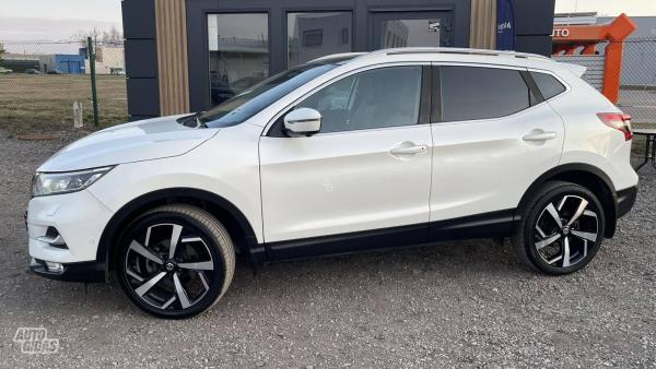 Balts Nissan Qashqai 2019 Marijampole, ar dzinēja tilpumu 1.30 L un nobraukumu 141 tūkst. km par 12690 €, foto 5 vietnē AUTOMOTO.COM.LV