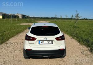 Balts Nissan Qashqai 2019 Rīga, ar dzinēja tilpumu 1.30 L un nobraukumu 248 tūkst. km par 9700 €, foto 6 vietnē AUTOMOTO.COM.LV