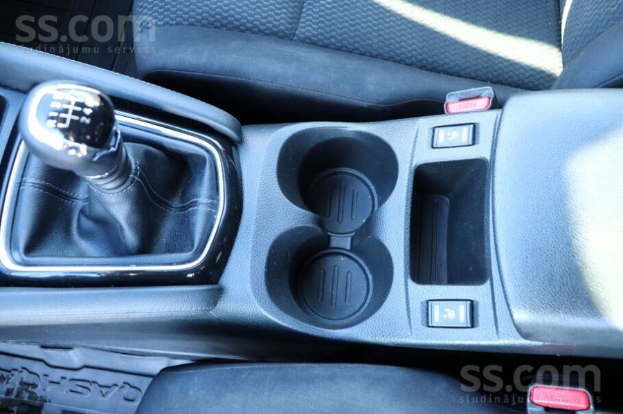 Белый Ниссан Кашкай 2019 в Рига, объемом двигателя 1.30 л и пробегом 165 тыс. км за 9700 €, фото 10 на AUTOMOTO.COM.LV
