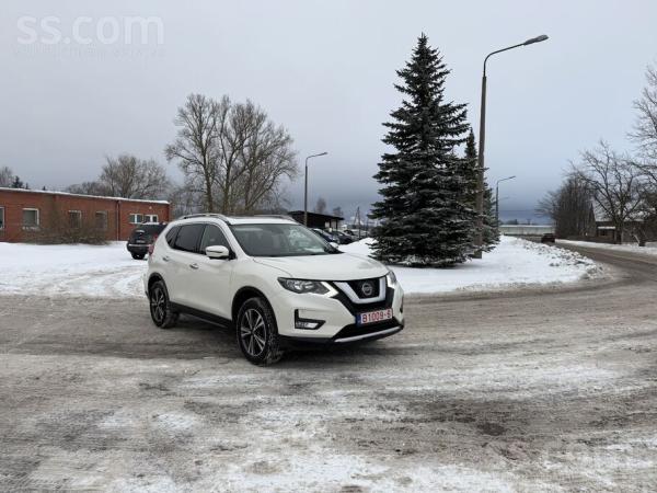 White Nissan Qashqai 2019 in Cesis, with an engine capacity of 1.60 L and mileage of 0 thousand km for 12990 €, photo 5 on AUTOMOTO.COM.LV