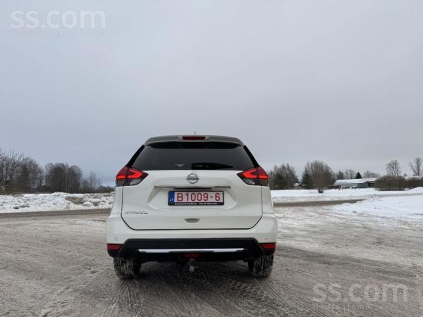 White Nissan Qashqai 2019 in Cesis, with an engine capacity of 1.60 L and mileage of 0 thousand km for 12990 €, photo 7 on AUTOMOTO.COM.LV