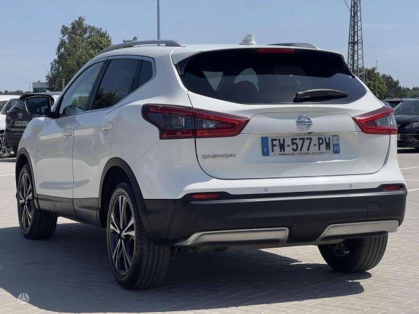 Balts Nissan Qashqai 2019 Tauragė, ar dzinēja tilpumu 1.33 L un nobraukumu 108 tūkst. km par 10900 €, foto 5 vietnē AUTOMOTO.COM.LV