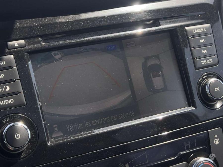 White Nissan Qashqai 2019 in Taurage, with an engine capacity of 1.33 L and mileage of 108 thousand km for 10900 €, photo 16 on AUTOMOTO.COM.LV