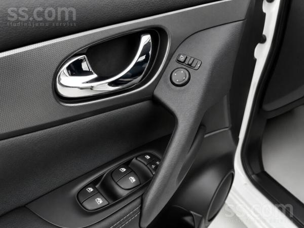 White Nissan Qashqai 2019 in Riga, with an engine capacity of 1.30 L and mileage of 84 thousand km for 12890 €, photo 7 on AUTOMOTO.COM.LV