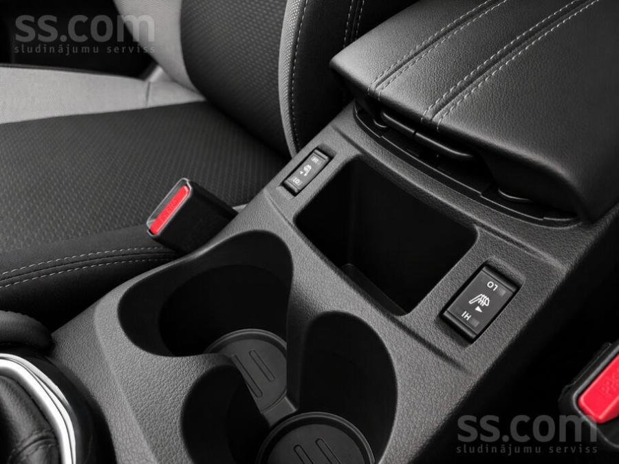 Balts Nissan Qashqai 2019 Rīga, ar dzinēja tilpumu 1.30 L un nobraukumu 84 tūkst. km par 12890 €, foto 12 vietnē AUTOMOTO.COM.LV
