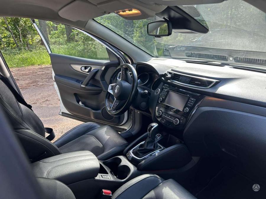 Balts Nissan Qashqai 2019 Viļņa, ar dzinēja tilpumu 1.20 L un nobraukumu 94 tūkst. km par 11500 €, foto 16 vietnē AUTOMOTO.COM.LV