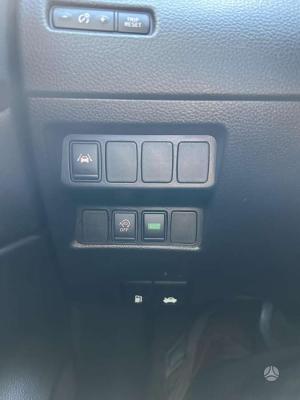 Balts Nissan Qashqai 2019 Viļņa, ar dzinēja tilpumu 1.20 L un nobraukumu 94 tūkst. km par 11500 €, foto 22 vietnē AUTOMOTO.COM.LV