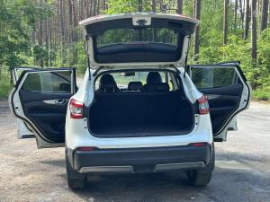 Balts Nissan Qashqai 2019 Viļņa, ar dzinēja tilpumu 1.20 L un nobraukumu 94 tūkst. km par 11500 €, foto 23 vietnē AUTOMOTO.COM.LV