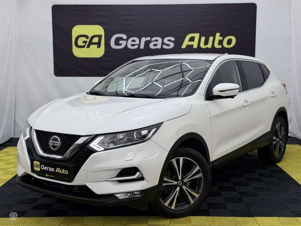 White Nissan Qashqai 2019 in Vilnius, with an engine capacity of 1.50 L and mileage of 178 thousand km for 10950 €, photo 1 on AUTOMOTO.COM.LV