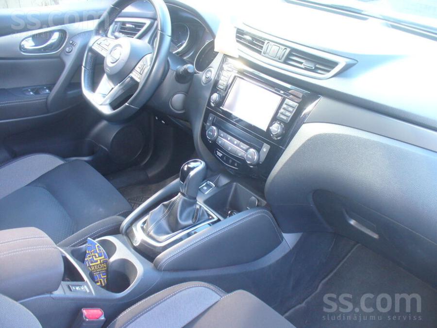 Balts Nissan Qashqai 2019 Rīga, ar dzinēja tilpumu 1.20 L un nobraukumu 90 tūkst. km par 10750 €, foto 8 vietnē AUTOMOTO.COM.LV