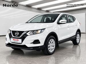 Nissan Qashqai 2019 in Riga on AUTOMOTO.COM.LV White Nissan Qashqai 2019 in Riga, with an engine capacity of 1.30 L and mileage of 101 thousand km for 10980 €, photo 1 on AUTOMOTO.COM.LV