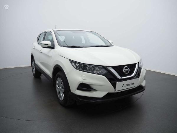 White Nissan Qashqai 2020 in Vilnius, with an engine capacity of 1.33 L and mileage of 83 thousand km for 14000 €, photo 3 on AUTOMOTO.COM.LV