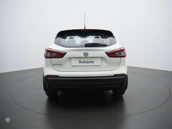 White Nissan Qashqai 2020 in Vilnius, with an engine capacity of 1.33 L and mileage of 83 thousand km for 14000 €, photo 5 on AUTOMOTO.COM.LV