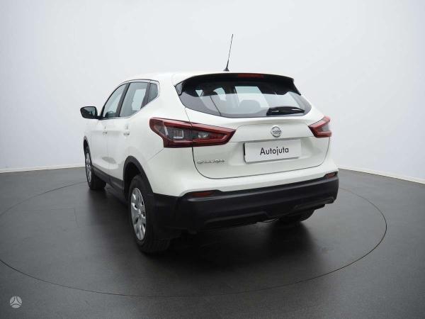 White Nissan Qashqai 2020 in Vilnius, with an engine capacity of 1.33 L and mileage of 83 thousand km for 14000 €, photo 6 on AUTOMOTO.COM.LV